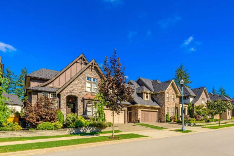 Josh Finstad - Watertown, SD - The Experience Real Estate, Inc.